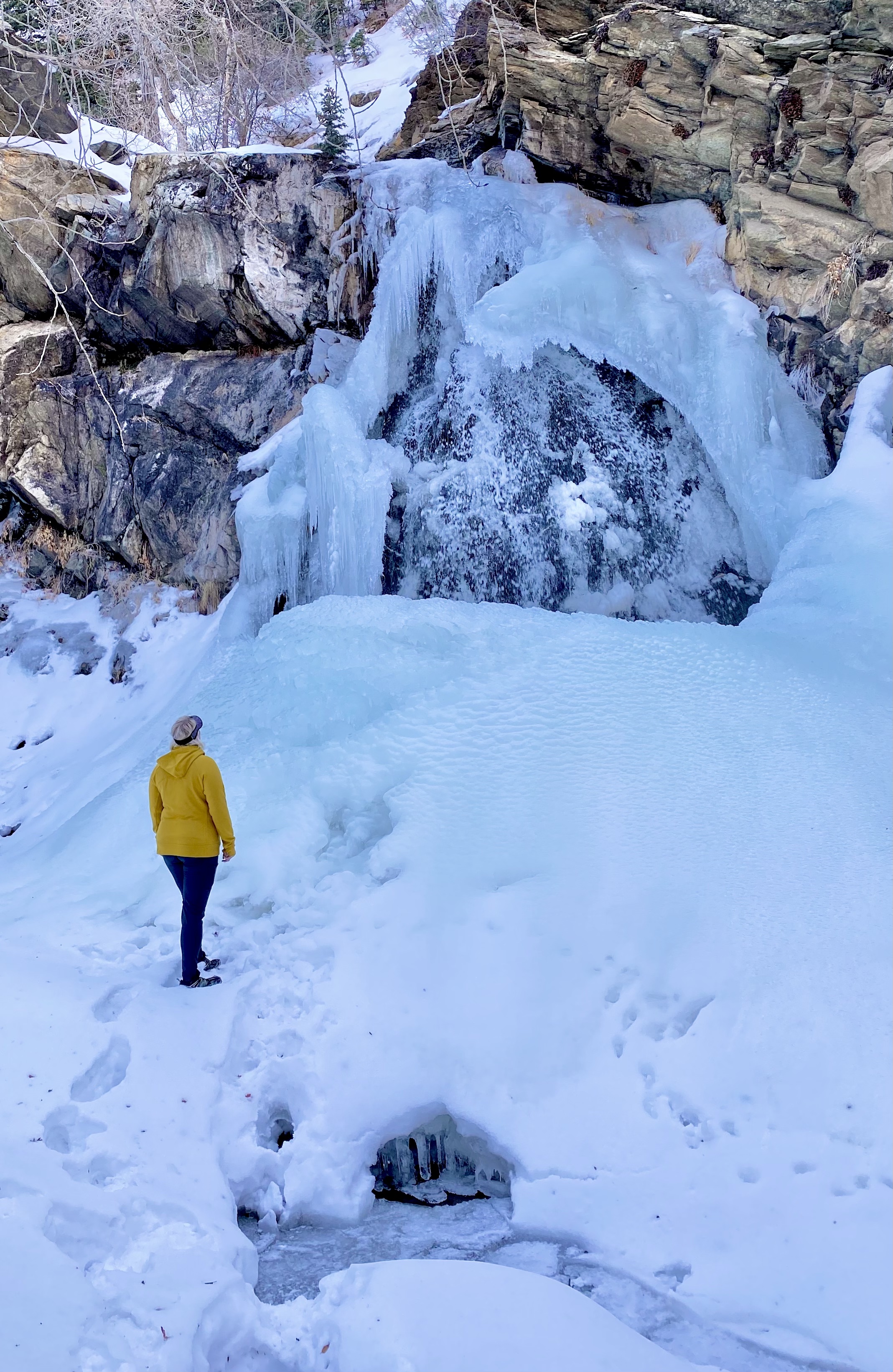 The 8 Best Frozen Waterfall Hikes in Northern Utah | Miriam Explores ...